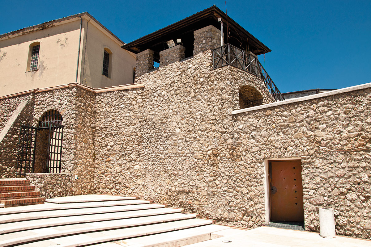 Montefredane - Castello Caracciolo - Museo dei Castelli
