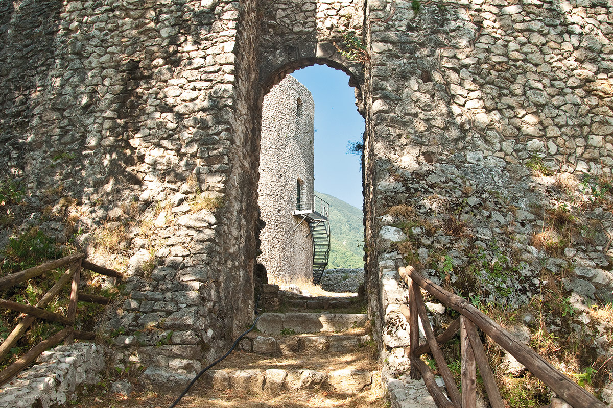 Montella - Castel del Monte - Museo dei Castelli